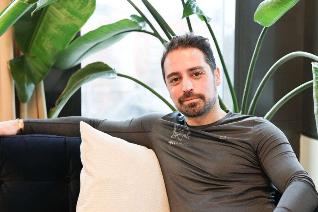 Om Catch Me - Catch Me